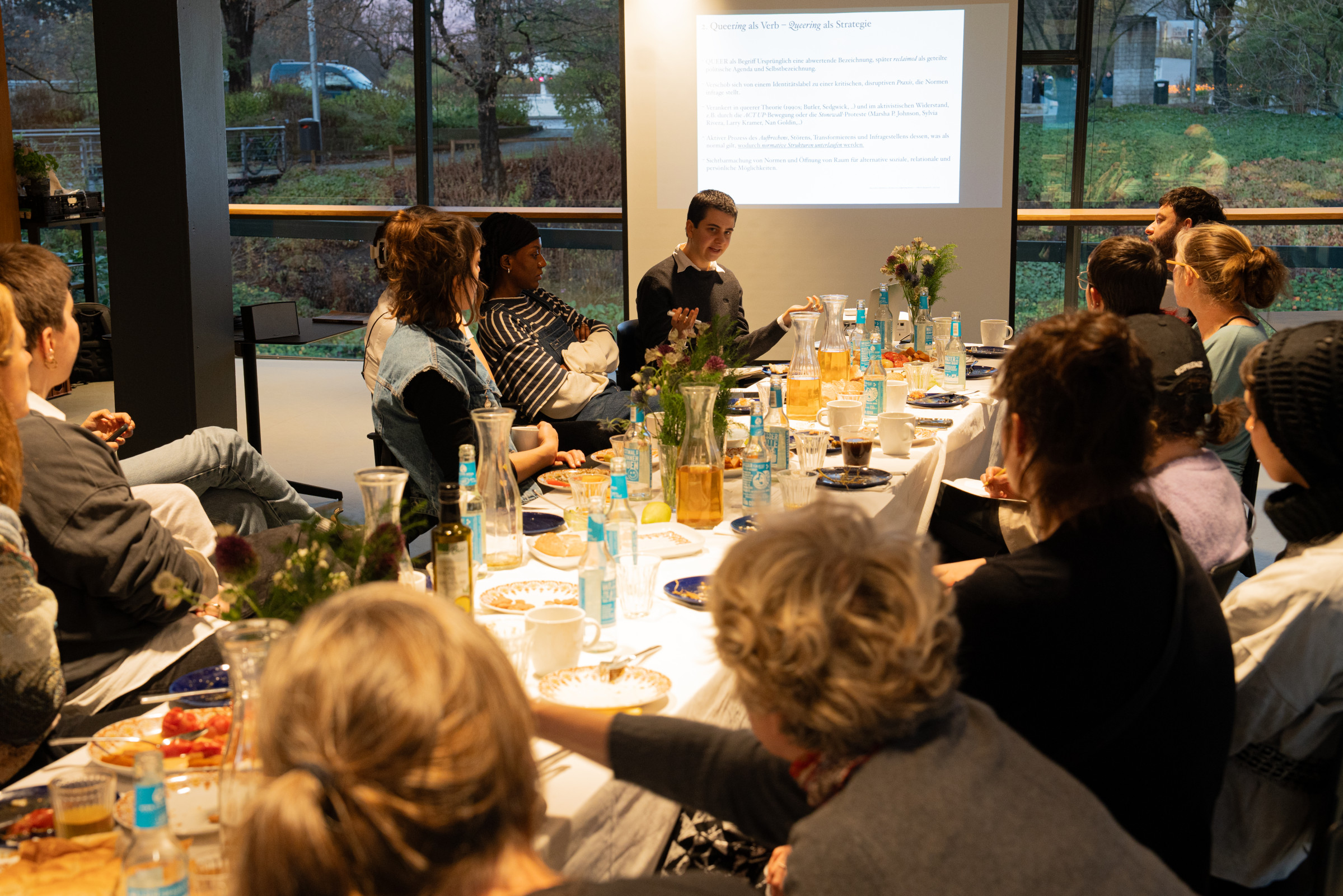 der lächelnde hase - essen als künstlerische praxis | sp ce