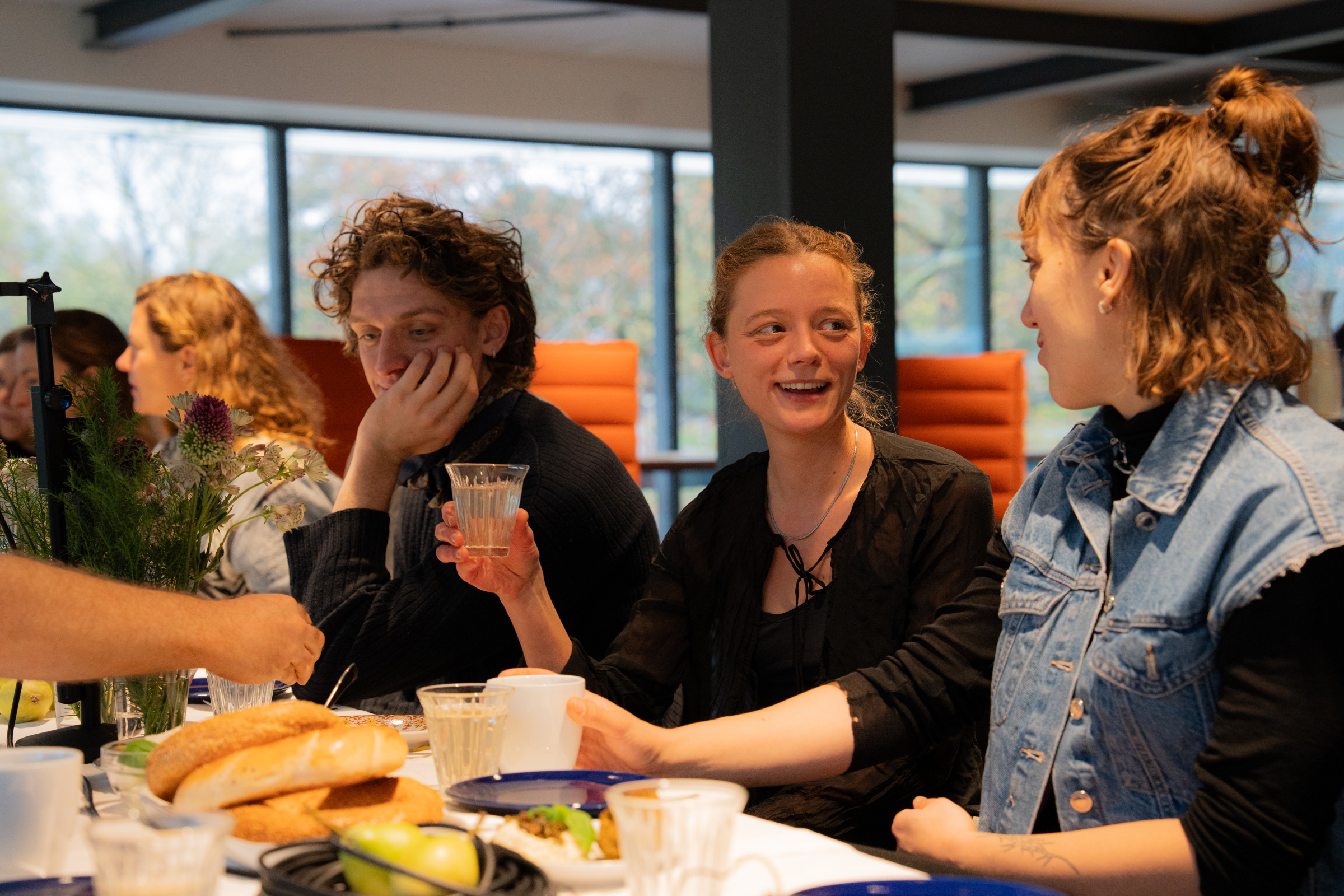 der lächelnde hase - essen als künstlerische praxis | sp ce