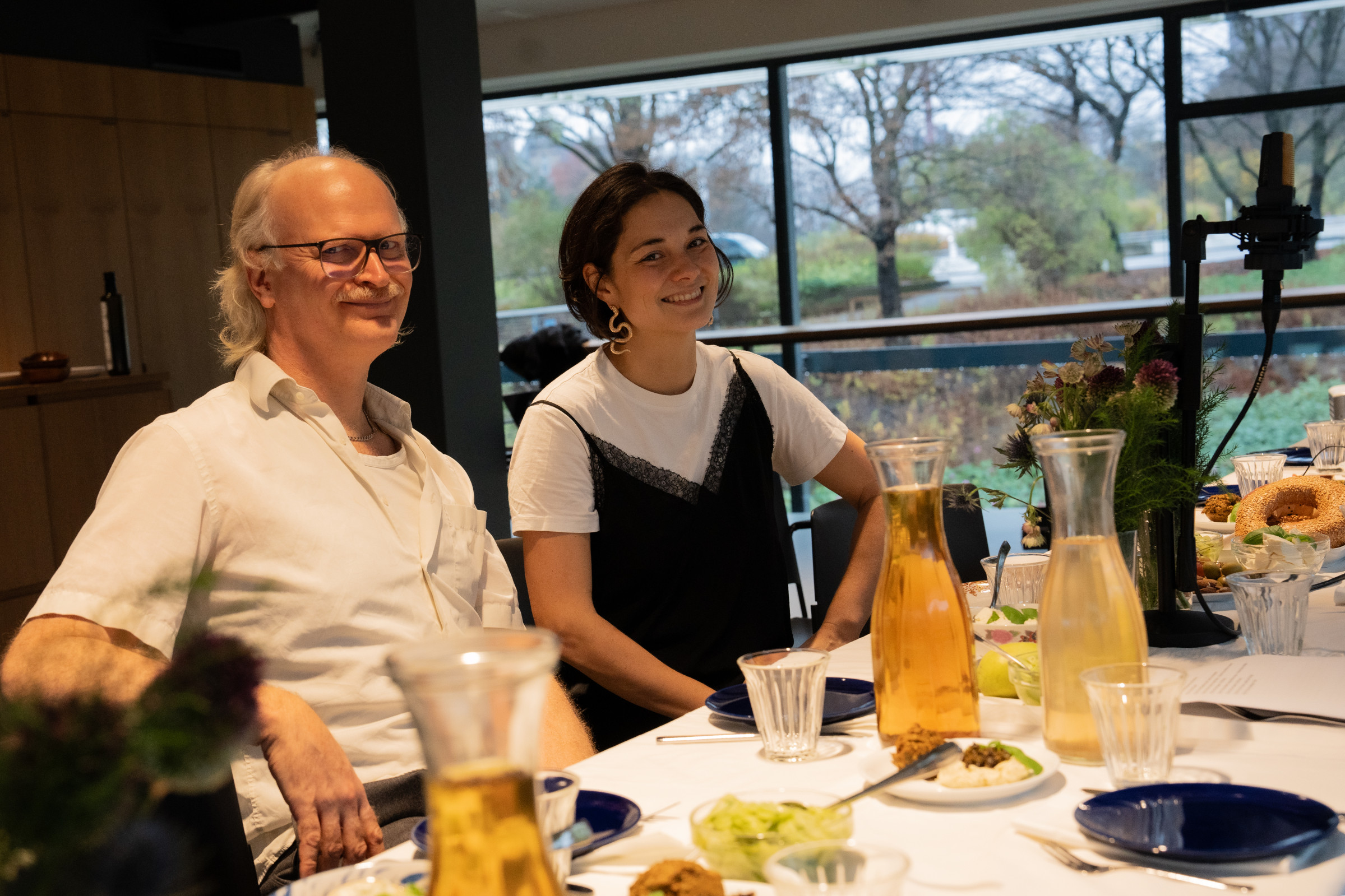 der lächelnde hase - essen als künstlerische praxis | sp ce